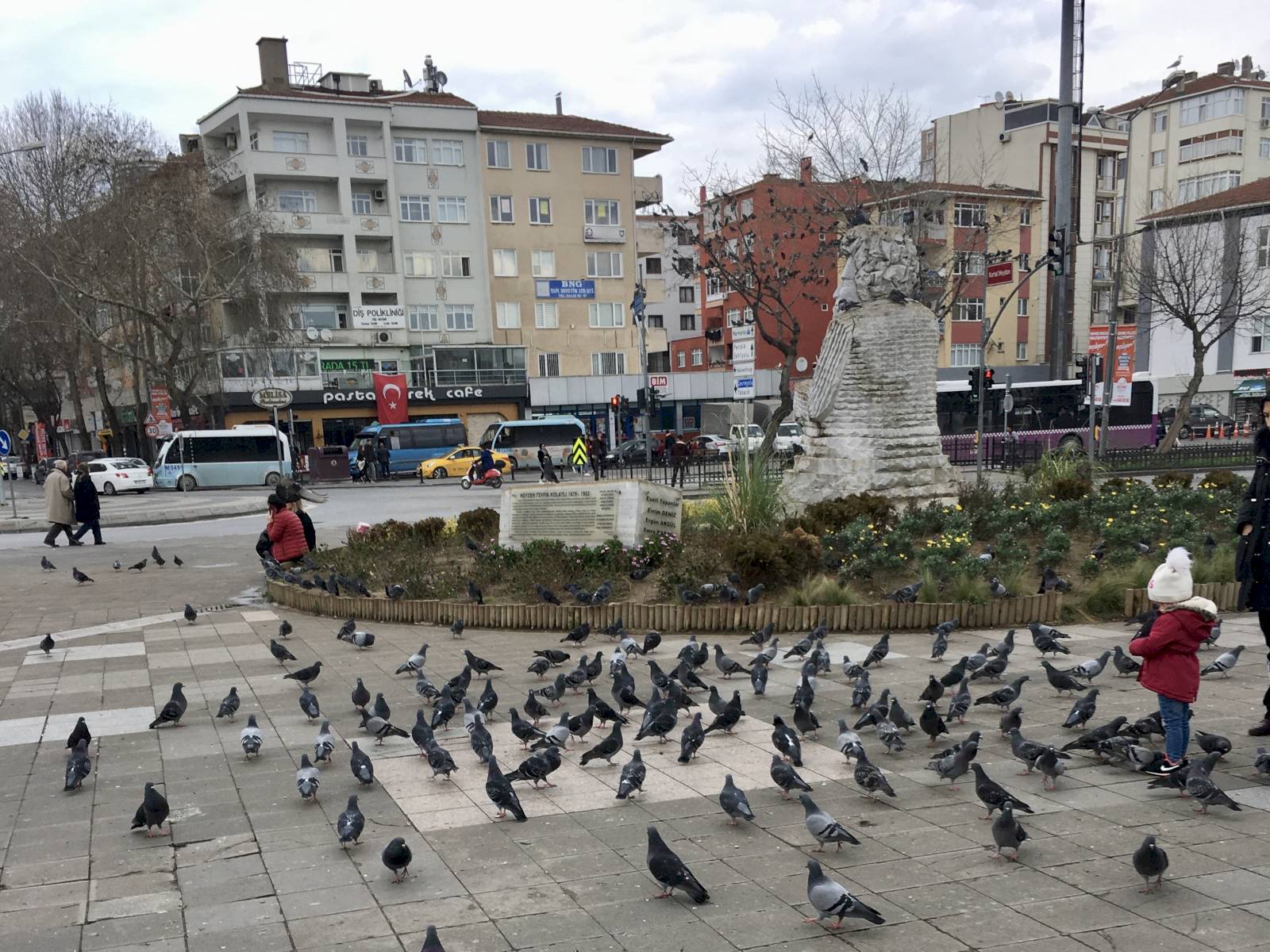 Kartal Neyzen Tevfik Meydanı Nerede, Nasıl Gidilir? - Kartal 24